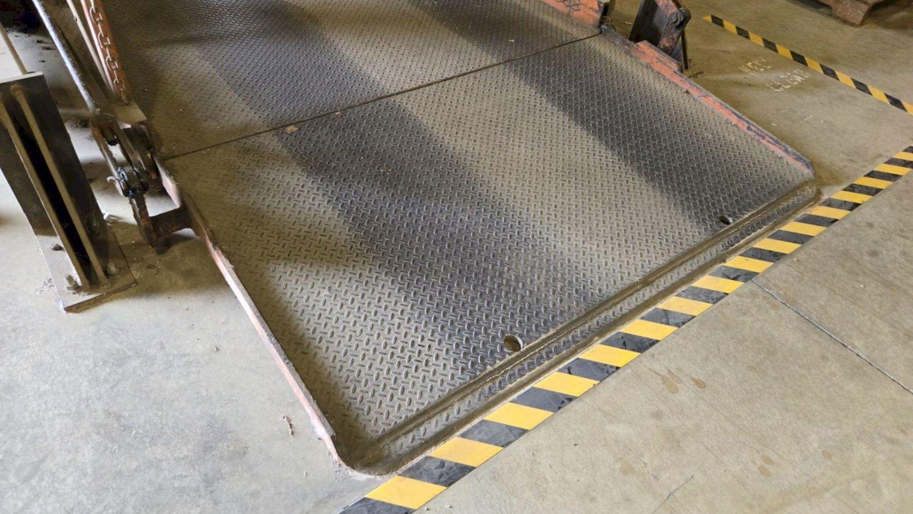 10,000 LBS SUPERIOR HANDLING EQUIPMENT “SPEED LIFT” CANTILEVER ...