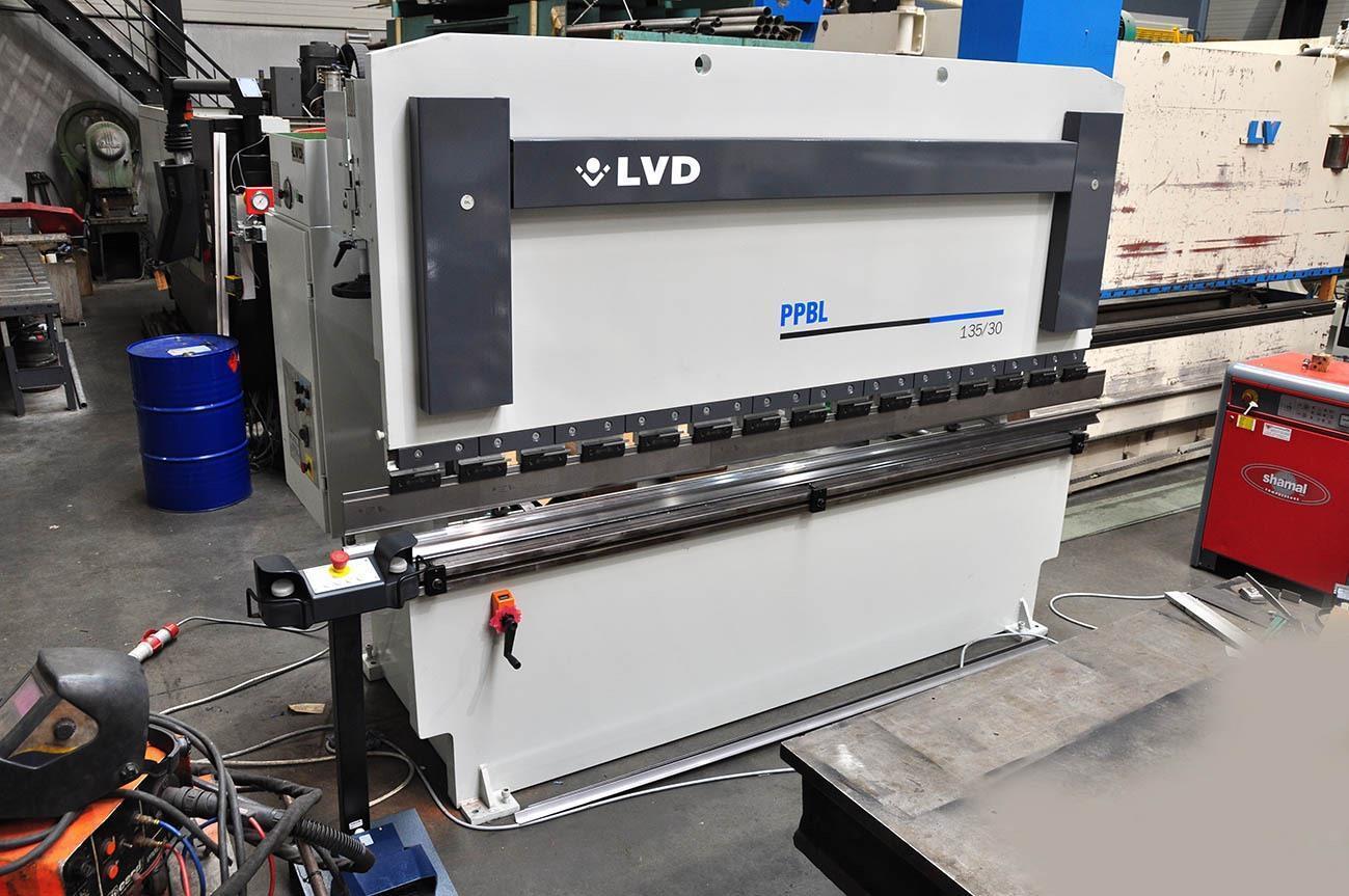 LVD PPBL - 135 ton x 3100 mm Used for Sale | Machine Hub