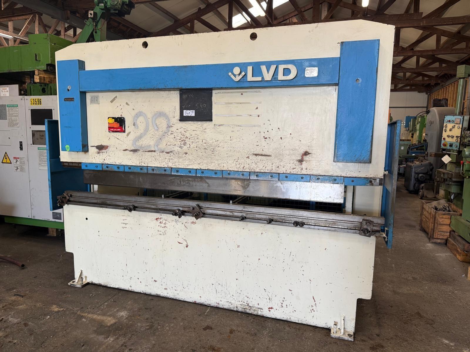 Used LVD 135 ton x 3100 mm For Sale O.01 15905 | Machine Hub
